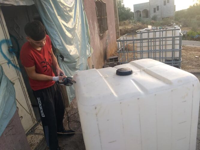 How to Build a Biogas Digester – Mother Earth News